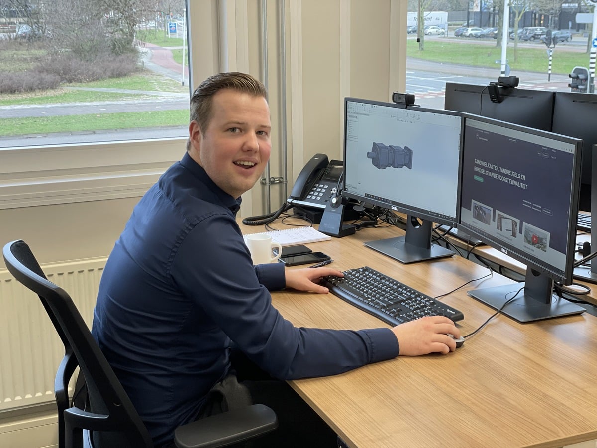 APEX DYNAMICS welcomes Stef van Oss