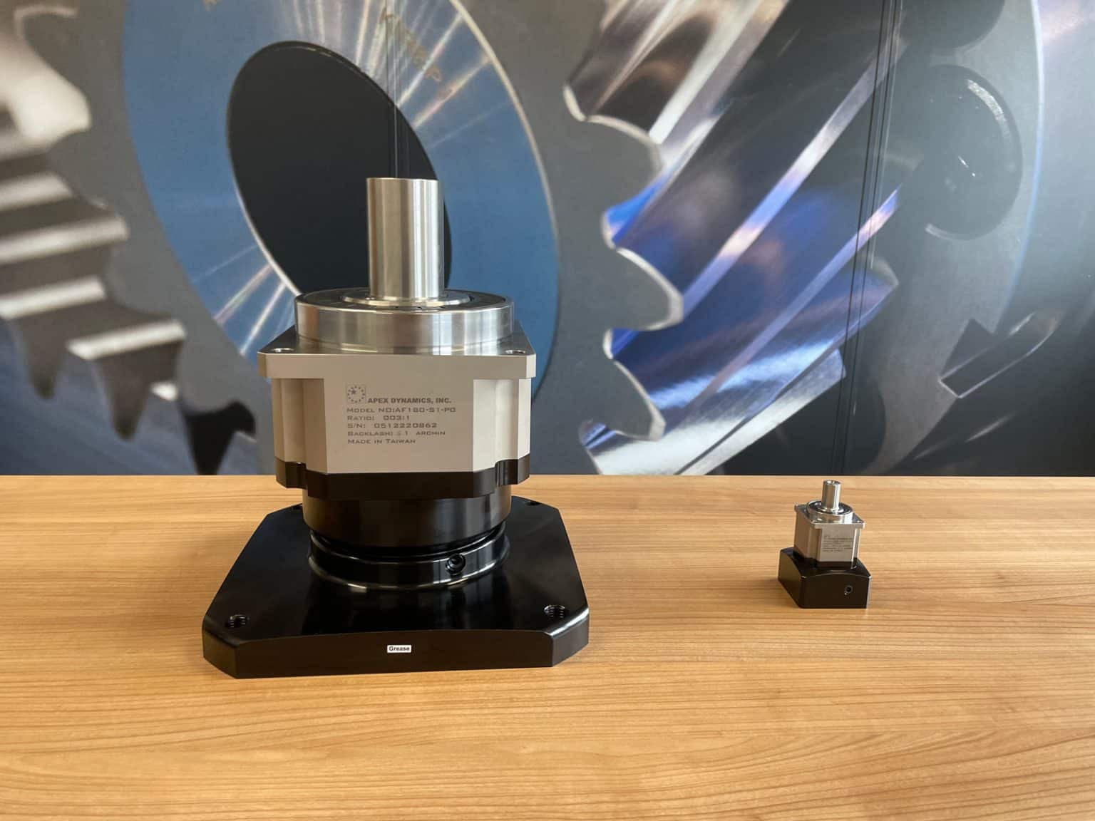 30% smaller size for low-backlash high-end gearboxes - Apex Dynamics
