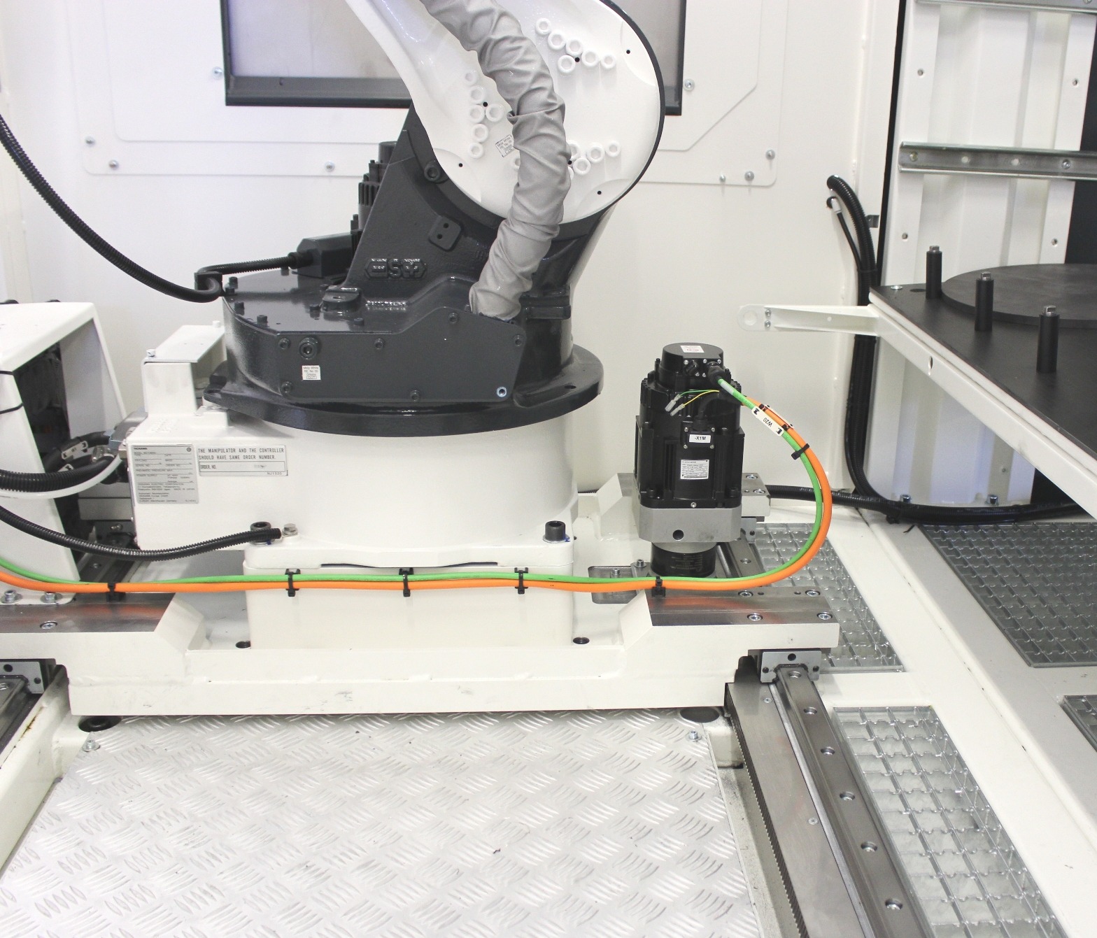 BMO Automation has chosen for Apex gearboxes, racks and pinions