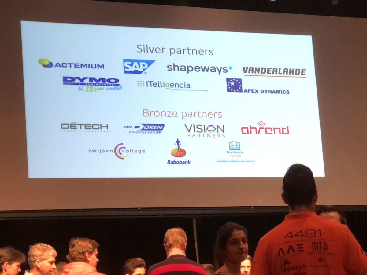 Apex Dynamics BV sponsor of Team Rembrandts - Apex Dynamics